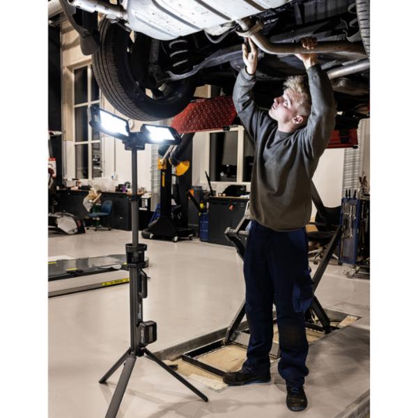 SCANGRIP TOWER 5 CONNECT 18V/20V cordless work lamp with built-in ...